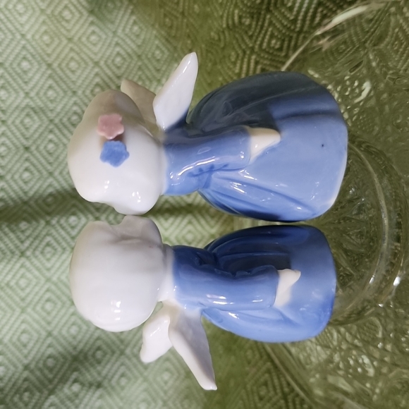 Lefton | Accents | Lefton Kissing Blue And White Angels | Poshmark